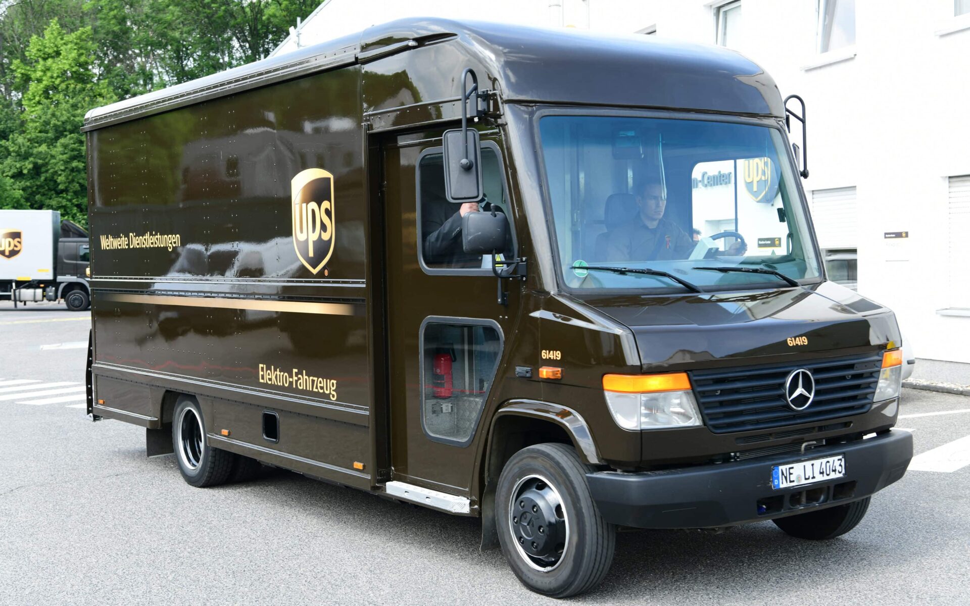 Ups Fahrzeuge Kaufen Gebraucht